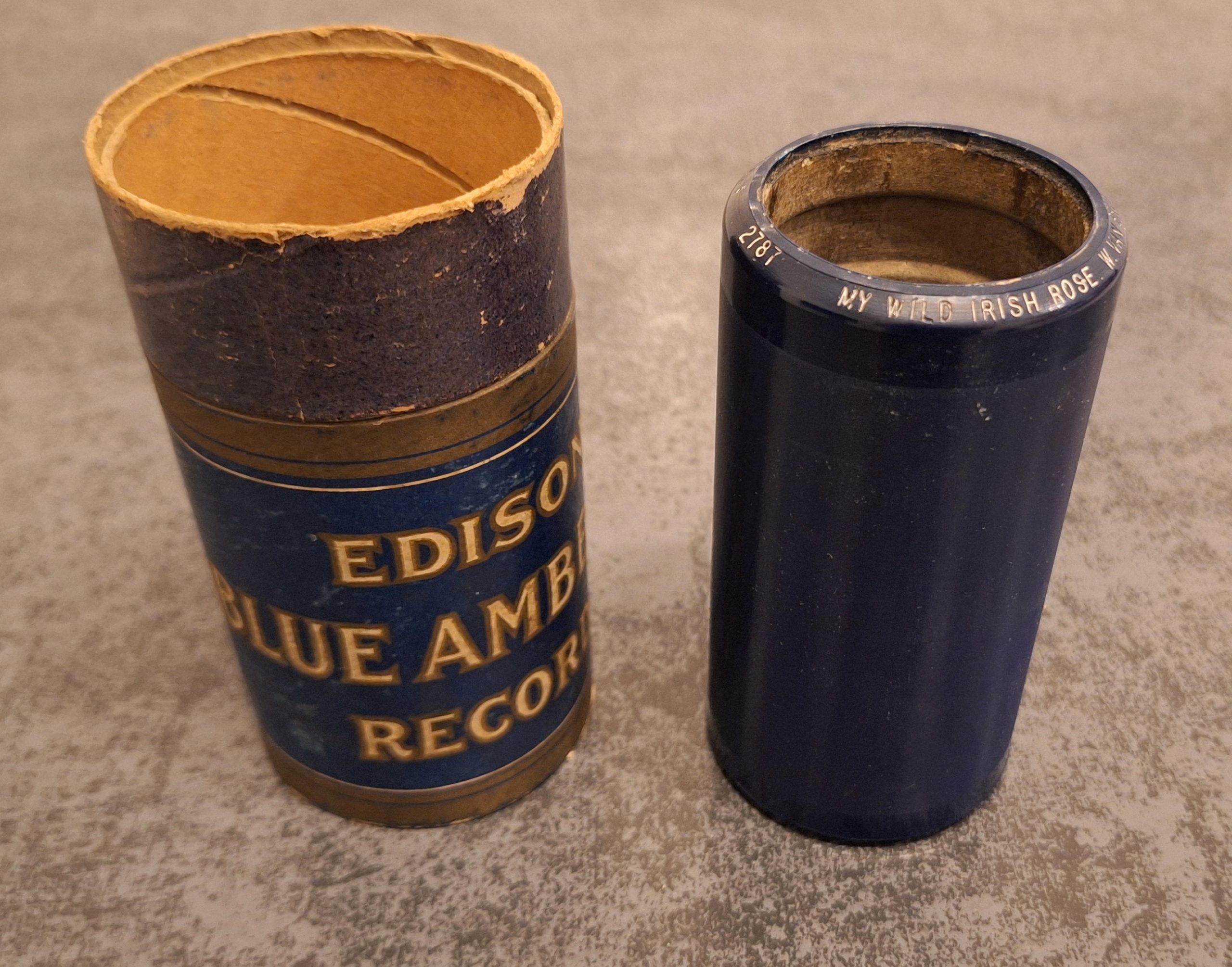 Edisonov Plavi Amberol cilindar (1912.) - Podatkovni mediji